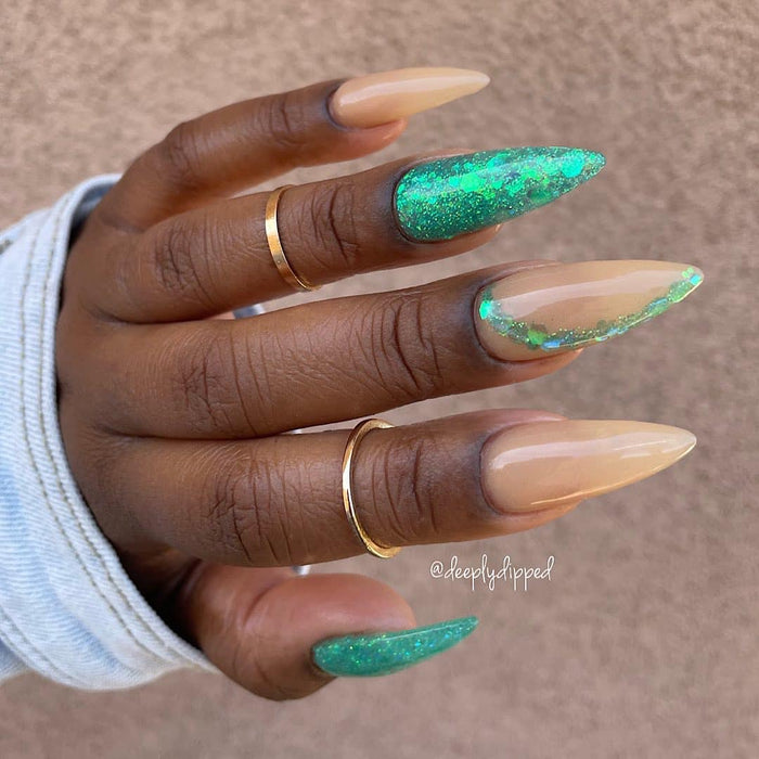 Sandy Toes (sun changer) Nail Dip Powder